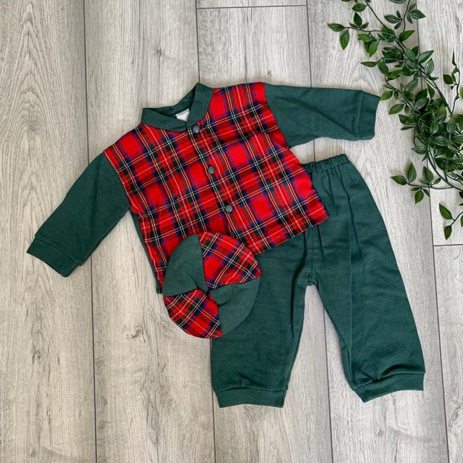 Scottish Tartan Baby Set, Vintage Baby Clothes, Baby Sweater Hat and ...