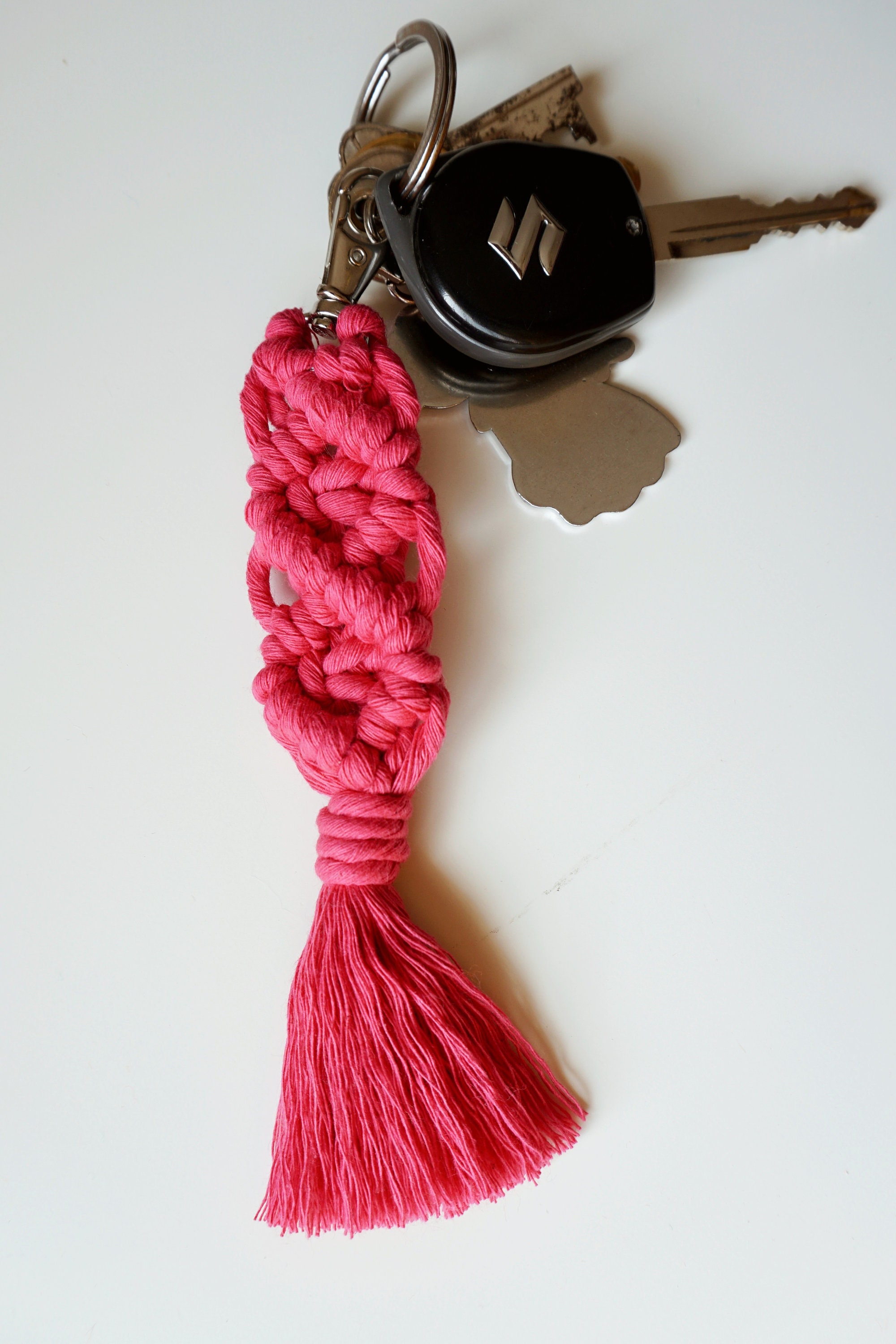 Magenta Macrame Keychain Macrame Bag Tag Macrame Zipper - Etsy