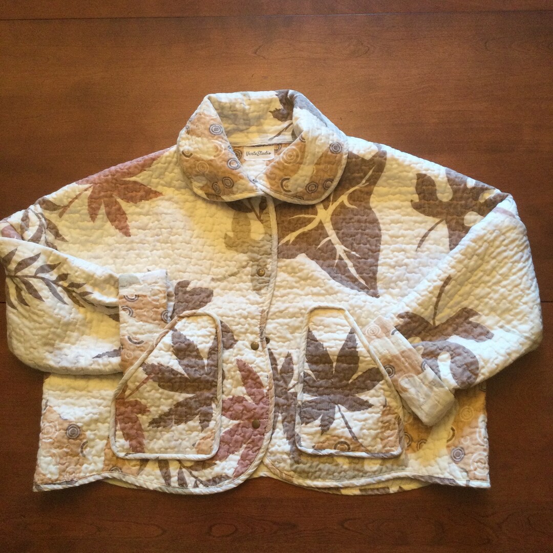 Vintage Quilt Jacket, Cozy Handmade Jacket, Cropped Upcycled Quilt ...