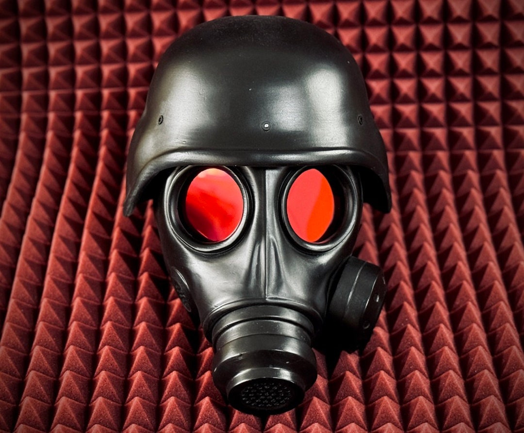 Hunk Resident Evil for Airsoft/cosplay /any Painting of a Finished ...