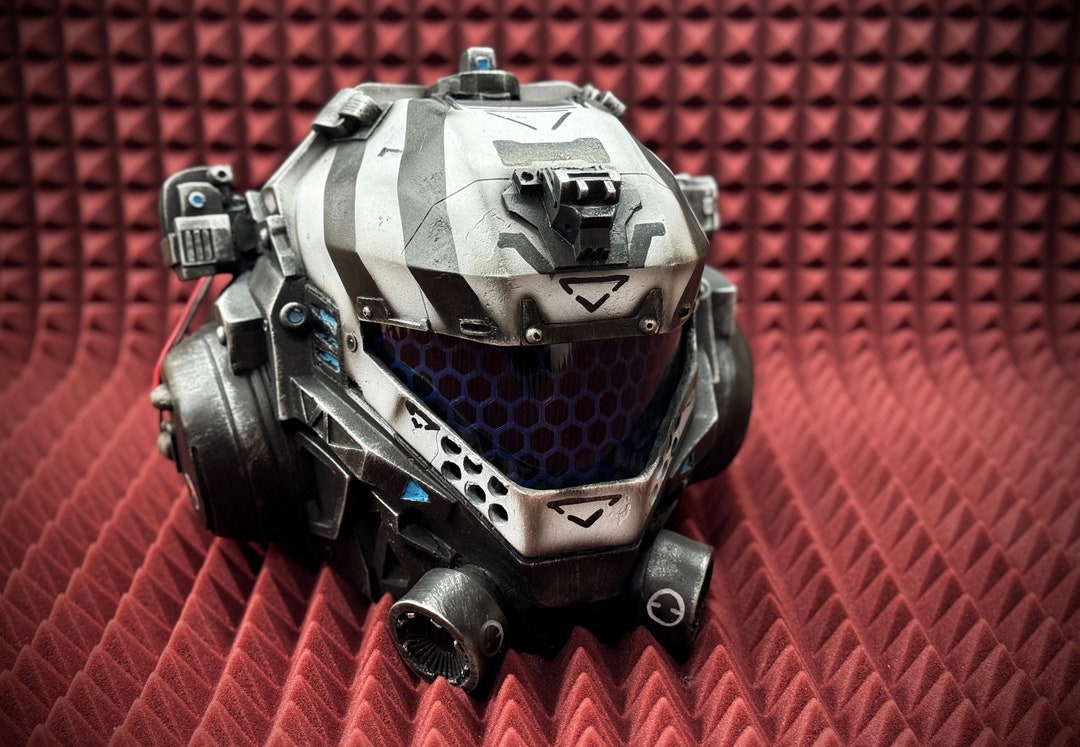 Pulse Blade Titanfall 2 Helmet for Airsoft/cosplay /any Painting of a ...