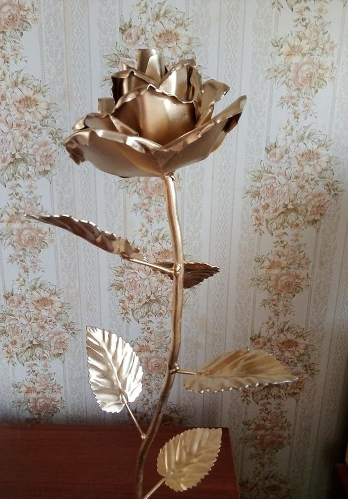 Rosa forjada dorada rosa de metal rosa de acero arte de la | Etsy