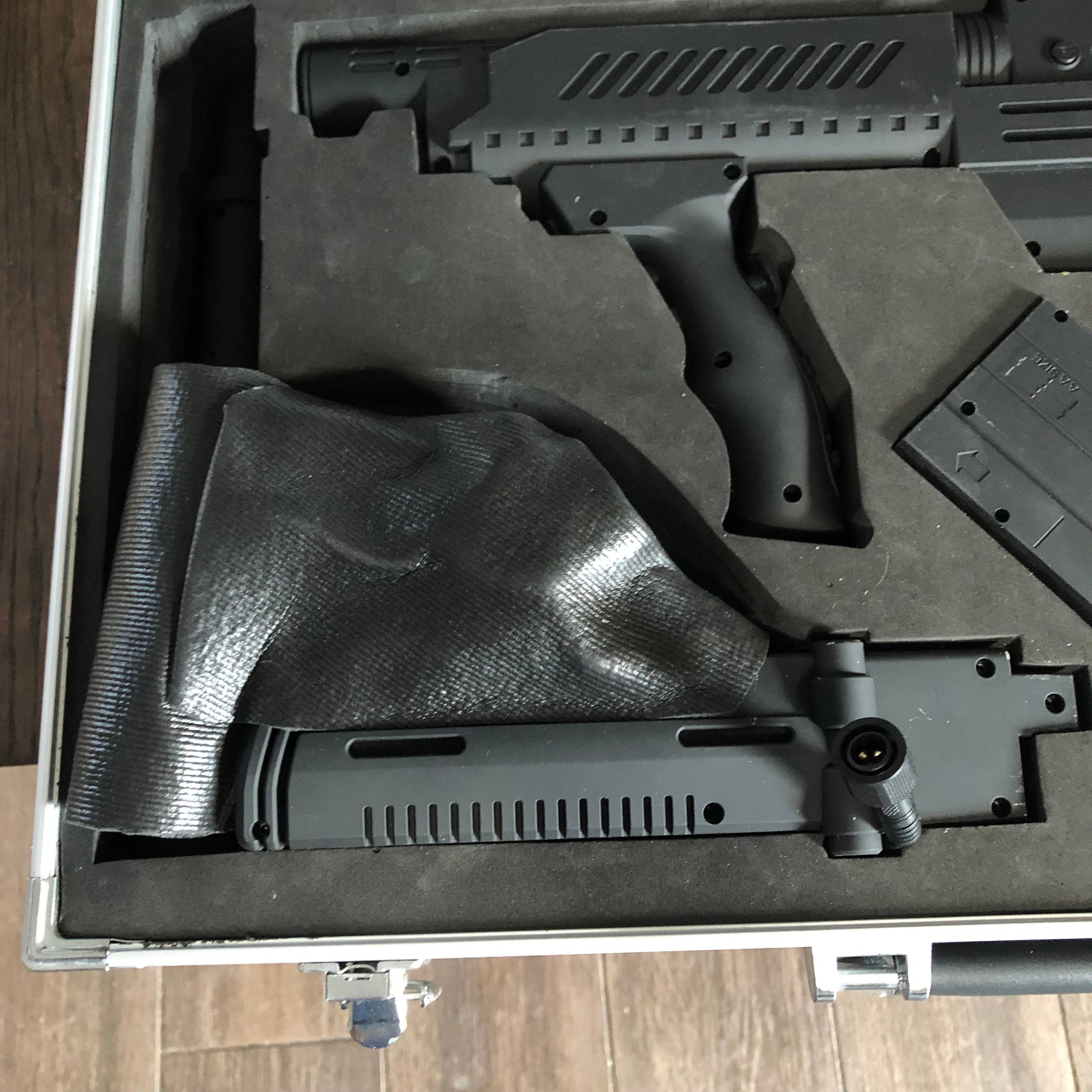 Delta Six Gaming Gun Controller in Case. Compatible W/playstation 5 - Etsy