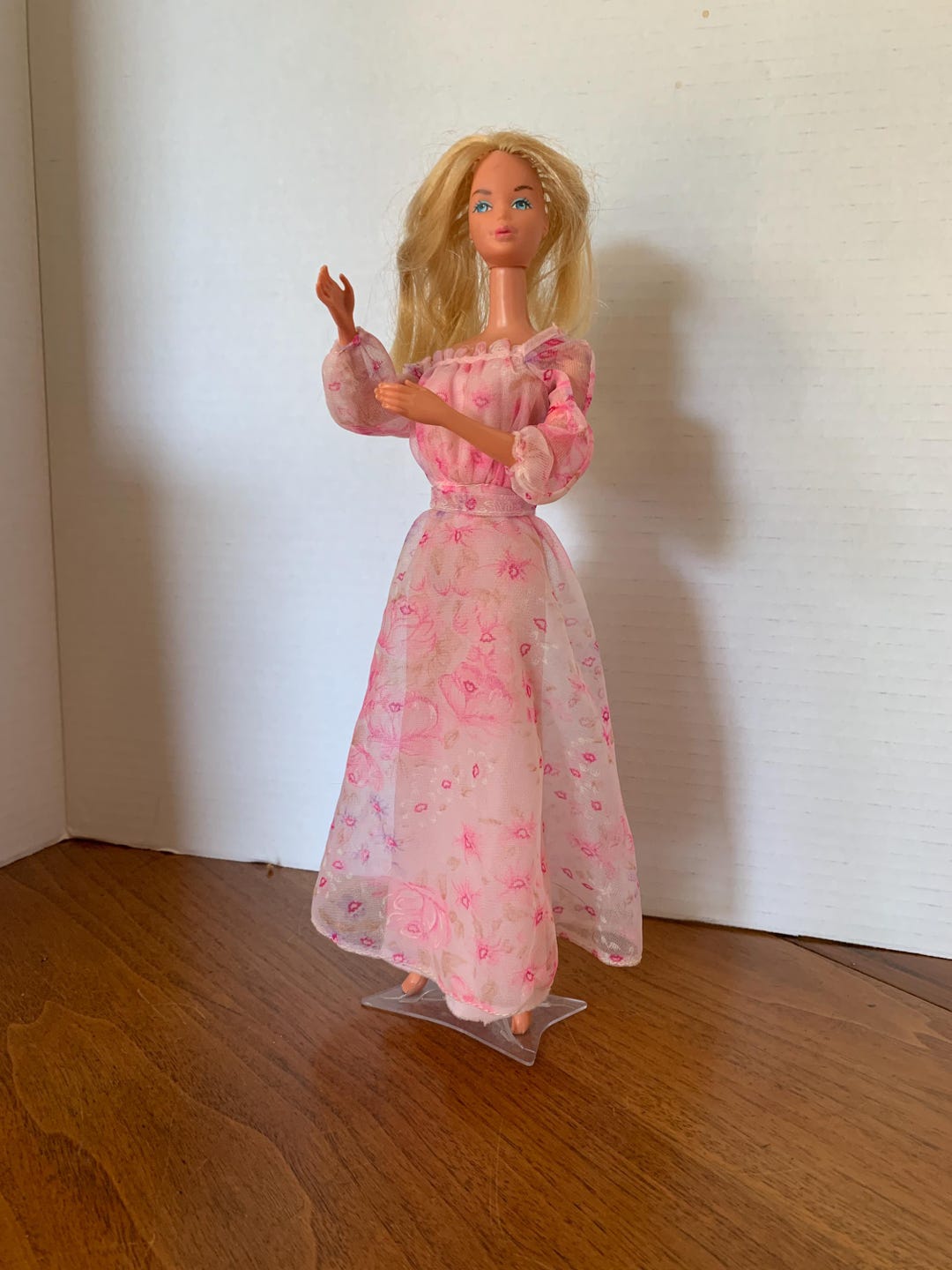Kissing Barbie by Mattel 1978 - Etsy