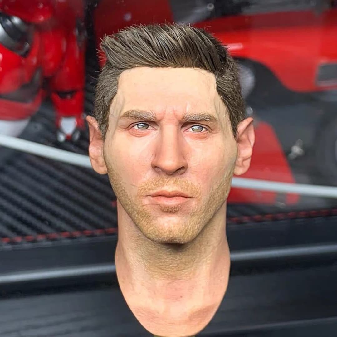 Paperark Leone Lionel Messi Action Figure With Rerooted Hair OOAK 1/6 ...