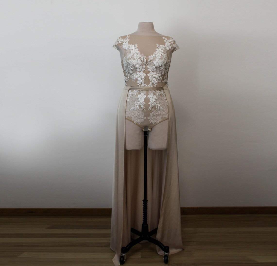 Ivory Color Lace Bodysuit V Neckline Sexy Bride Wedding Dress - Etsy
