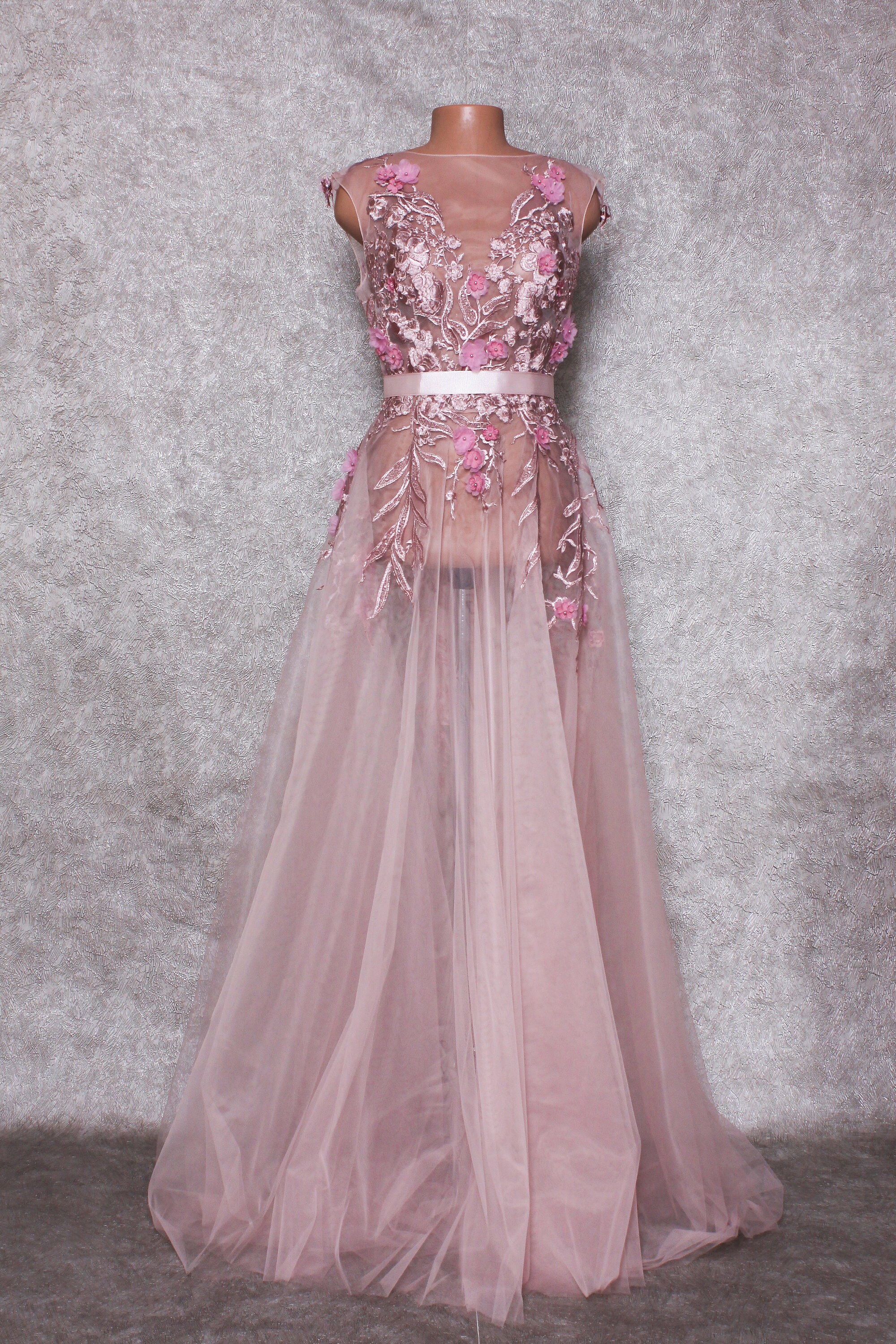 Pink transformer dress with a train of more than 1m 2 units | Etsy