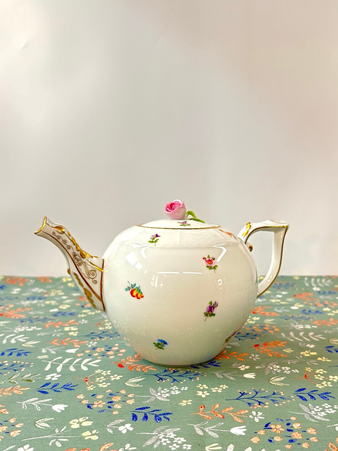 Herend Teapot Shape osier With Decor milles Fleurs thousand Flowers. 1. ...