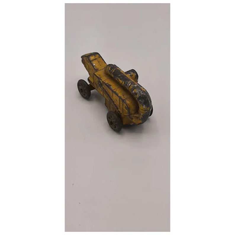 Vintage Cast Metal Toy Car/machine - Etsy