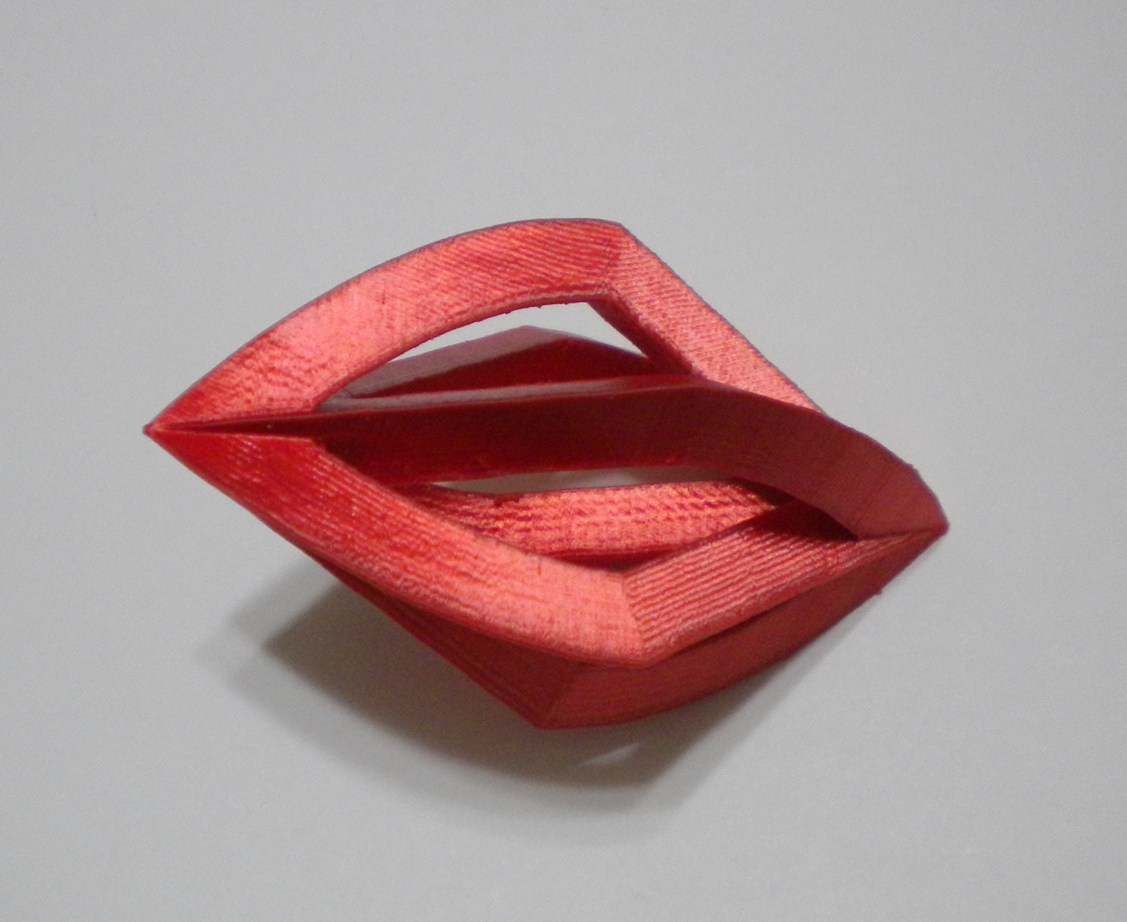 3D Printed Toy wire Frame Hexacon/parabolicon With Wobbling Motion Home ...