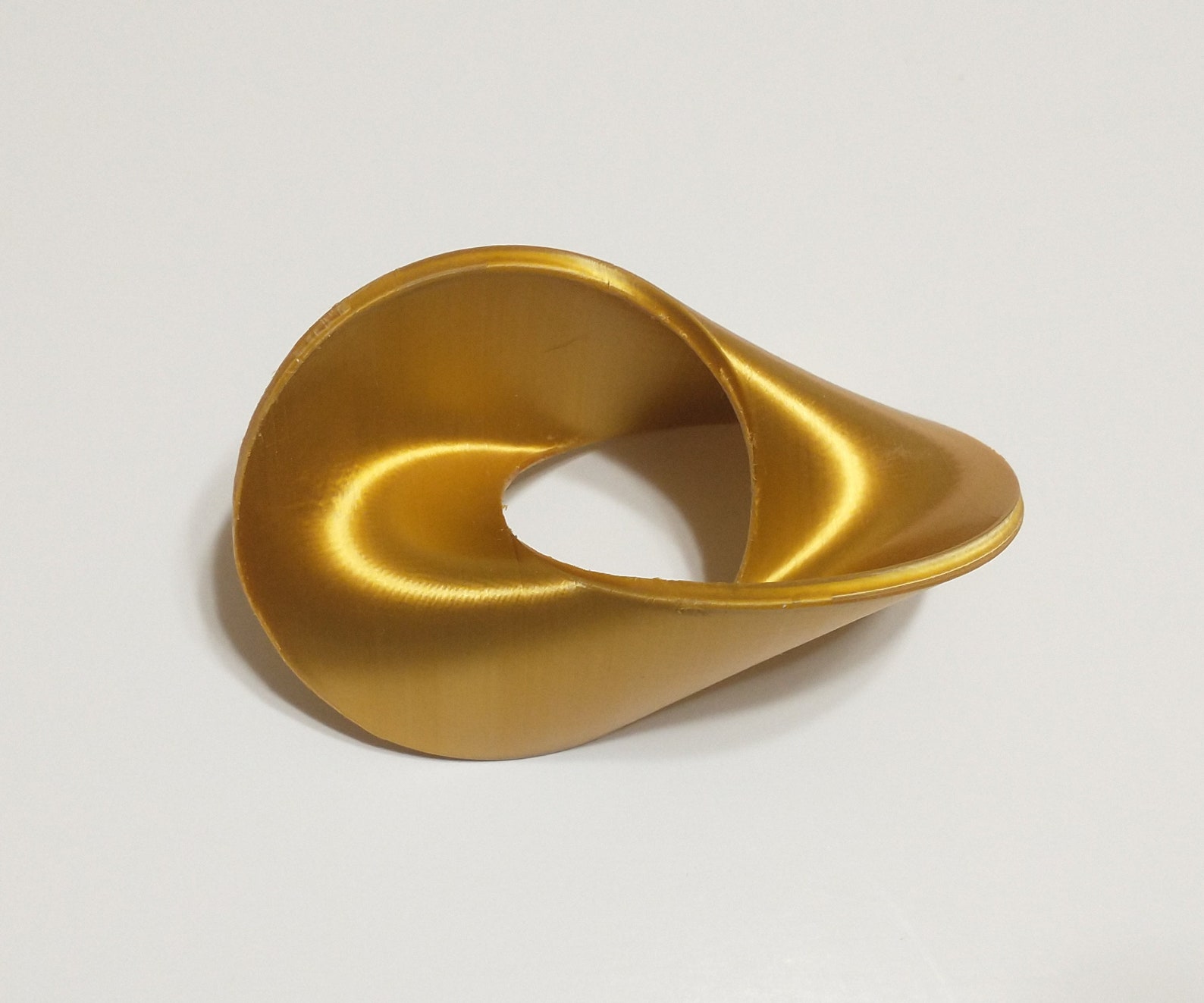 3D Printed Toy anti Oloid With Uniform Thickness Wobbling - Etsy