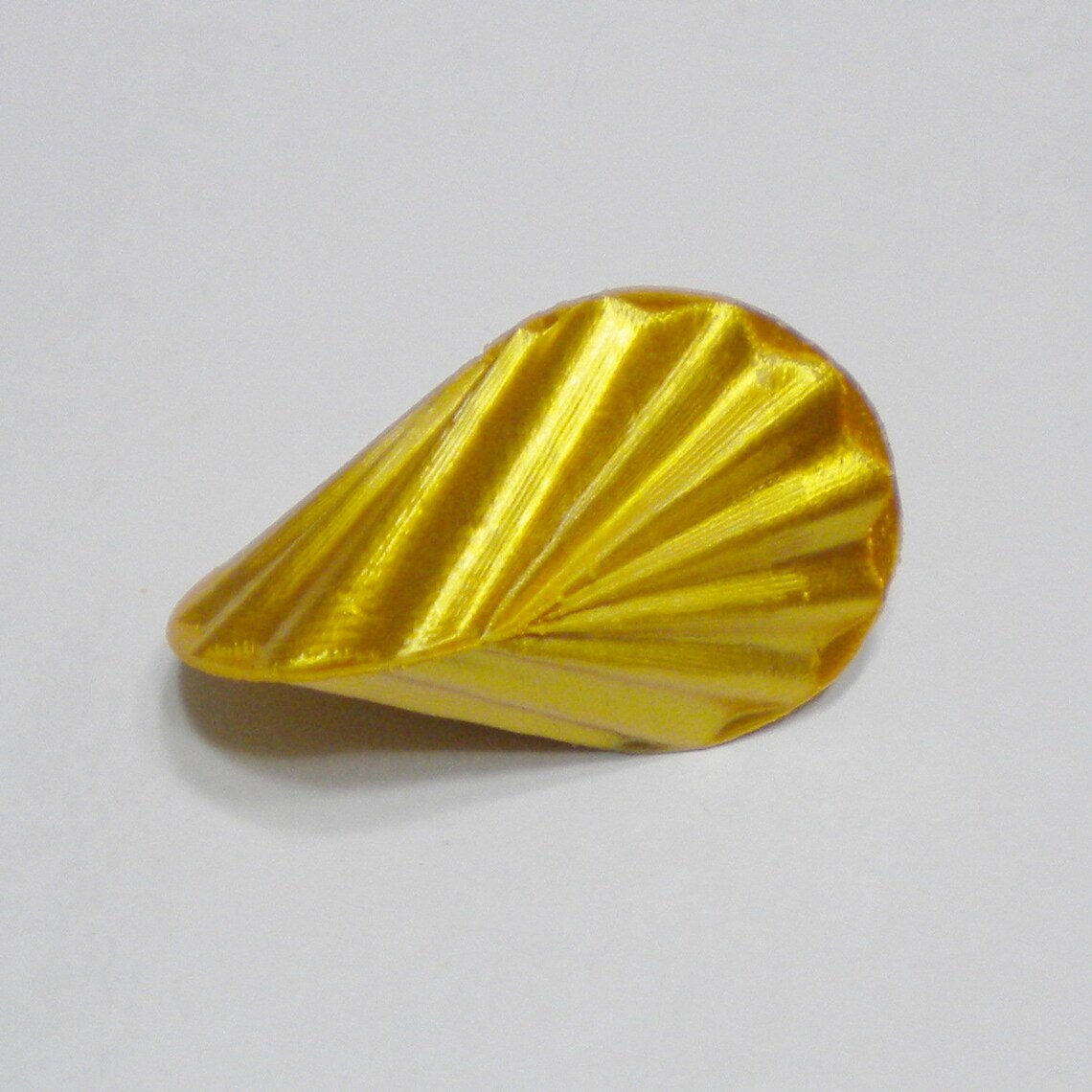 3D Printed Toy oloid With Wave Ruled Surface Wobbling Motion Home ...