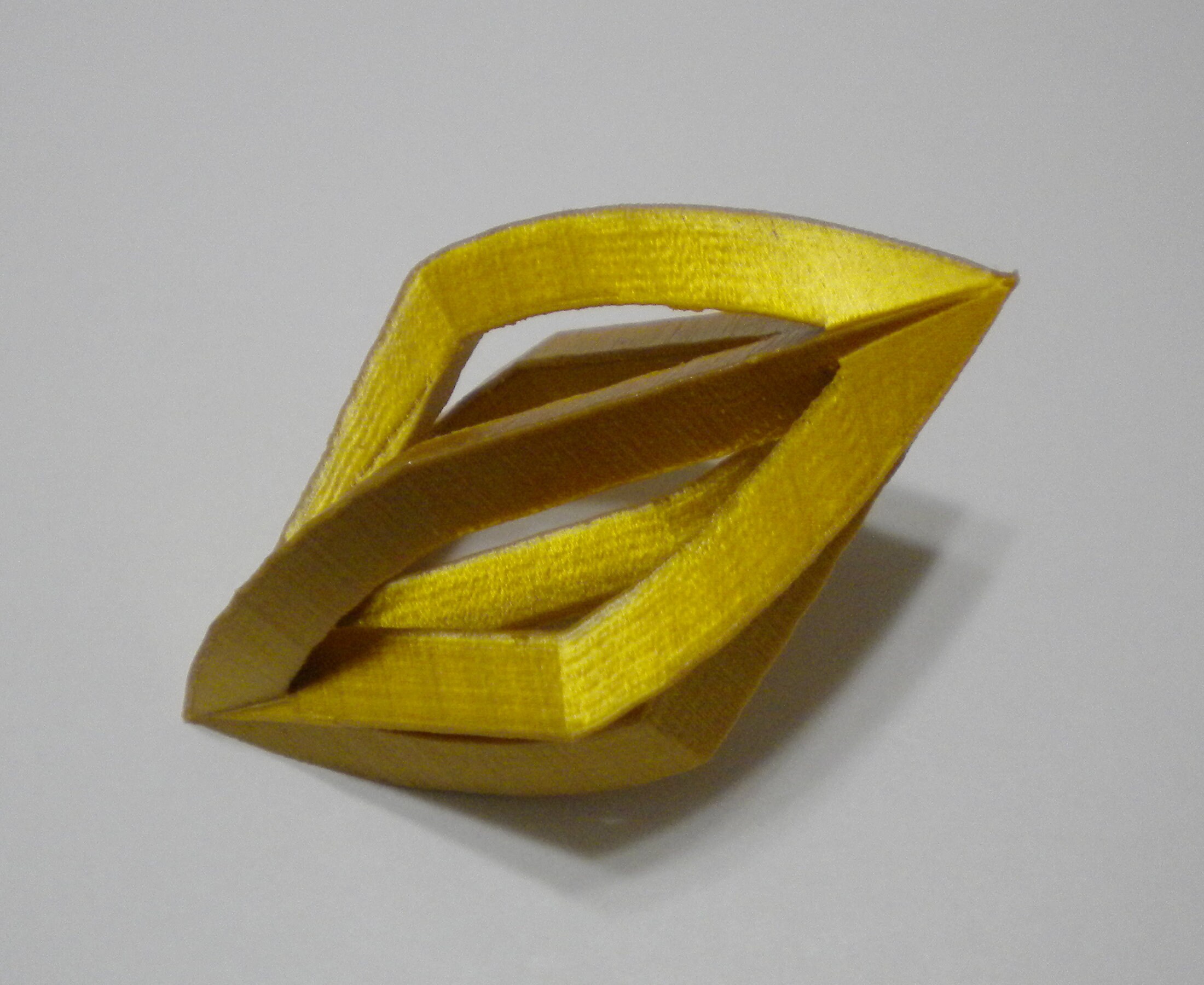 3D Printed Toy wire Frame Hexacon/parabolicon With Wobbling Motion Home ...