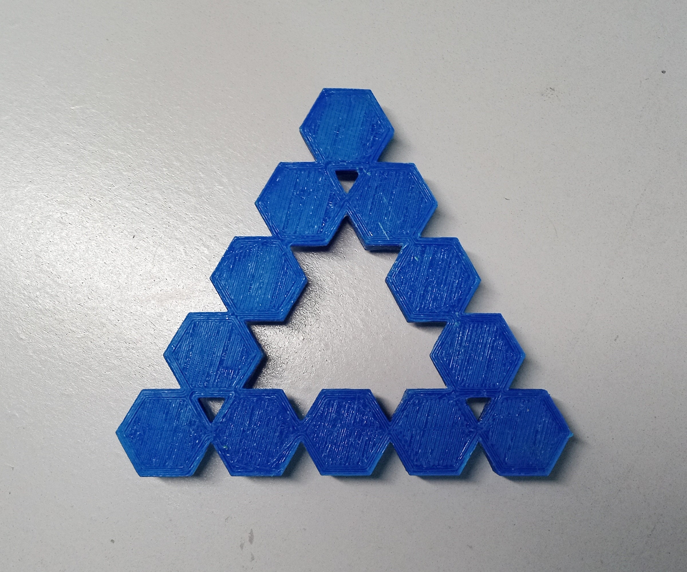 3D Printed Penrose Triangle With Effect of 3D Cubes Impossible Triangle ...