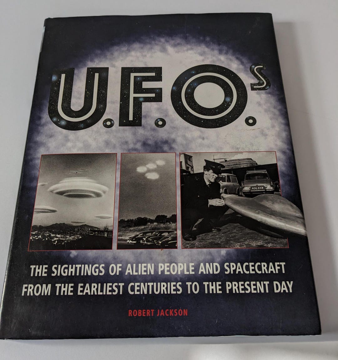 UFO Sightings Hardcover Book: Alien Encounters, Fact or Fiction - Etsy