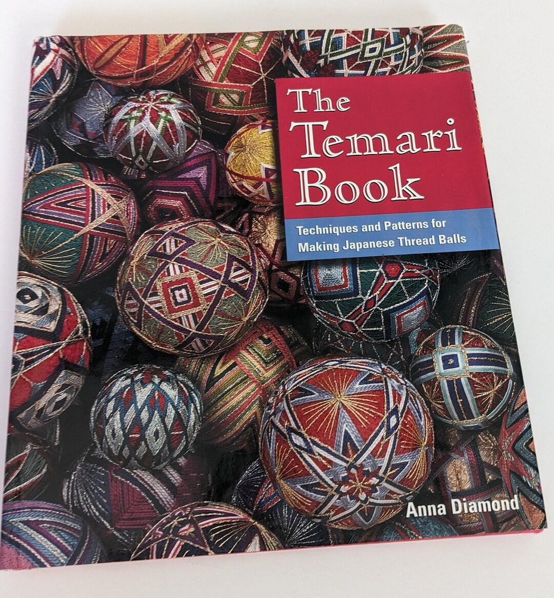 The Temari Book Japanese Thread Balls Patterns for Embroidered Thread ...
