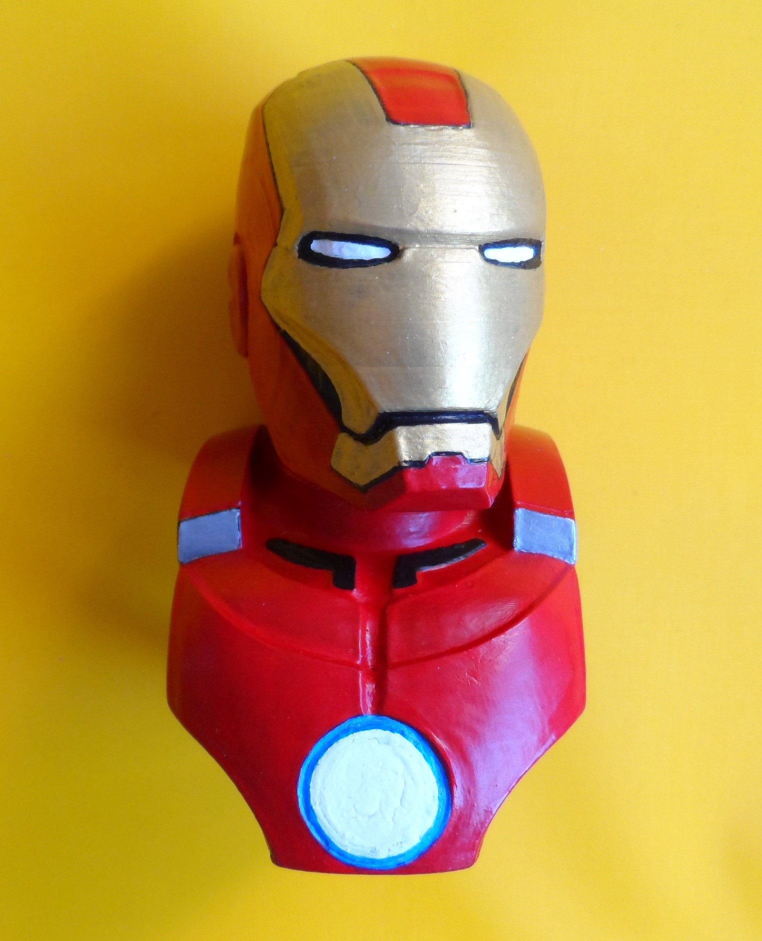 Iron Man Hand Papercraft