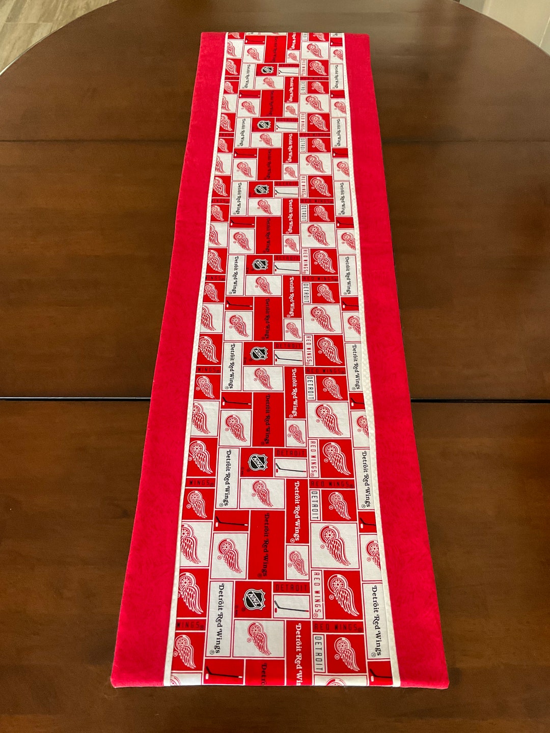 NHL Hockey Table Runner: “detroit Red Wings”, Free Shipping - Etsy