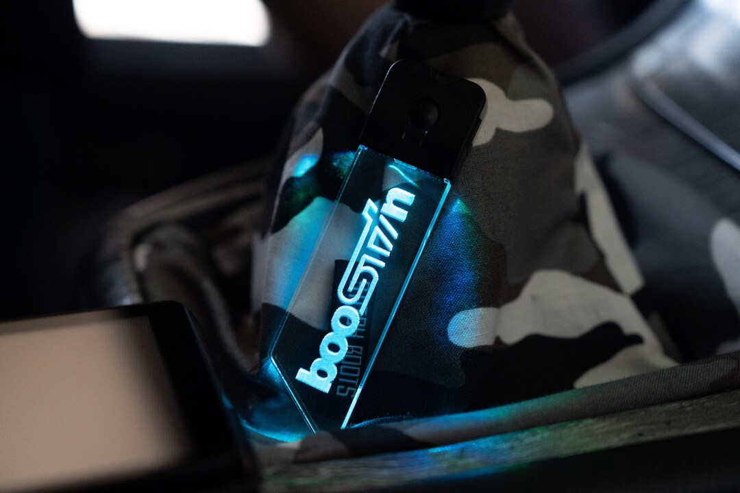 Boostin Subaru Keychain - 7-color Rechargeable Acrylic Keychain | Extra ...
