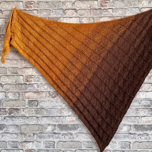 Triangles Shawl Knitting Pattern, Triangular Shawl Digital Pattern ...