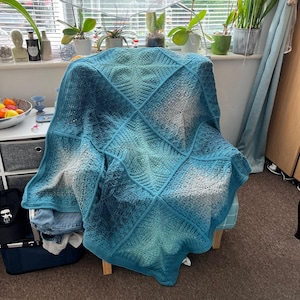 Tangled Bramble Blanket Crochet Pattern, Square Blanket Digital Pattern ...