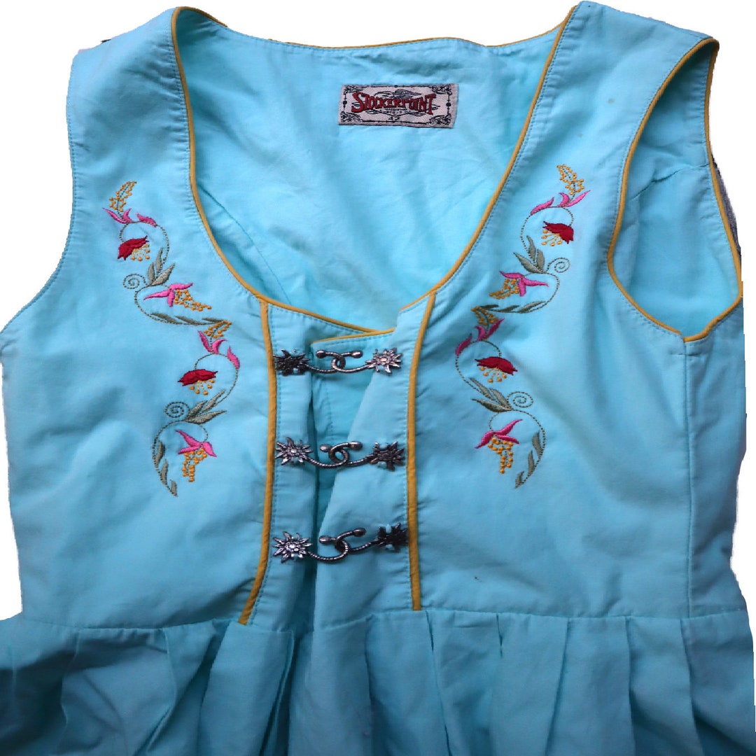 Charming Stockerpoint Traditional Bavarian Dirndl - Oktoberfest Classic ...