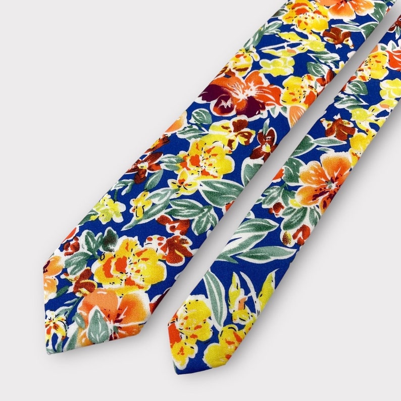 Men's Blue Tropical Floral Print Necktie Slim/narrow Width Destination ...