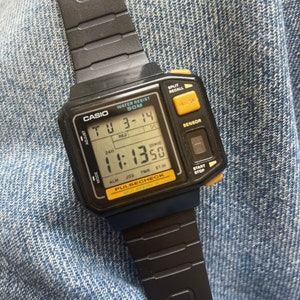 Casio JP 100 Pulse Check Vintage Digital Watch. Birthday Anniversary ...