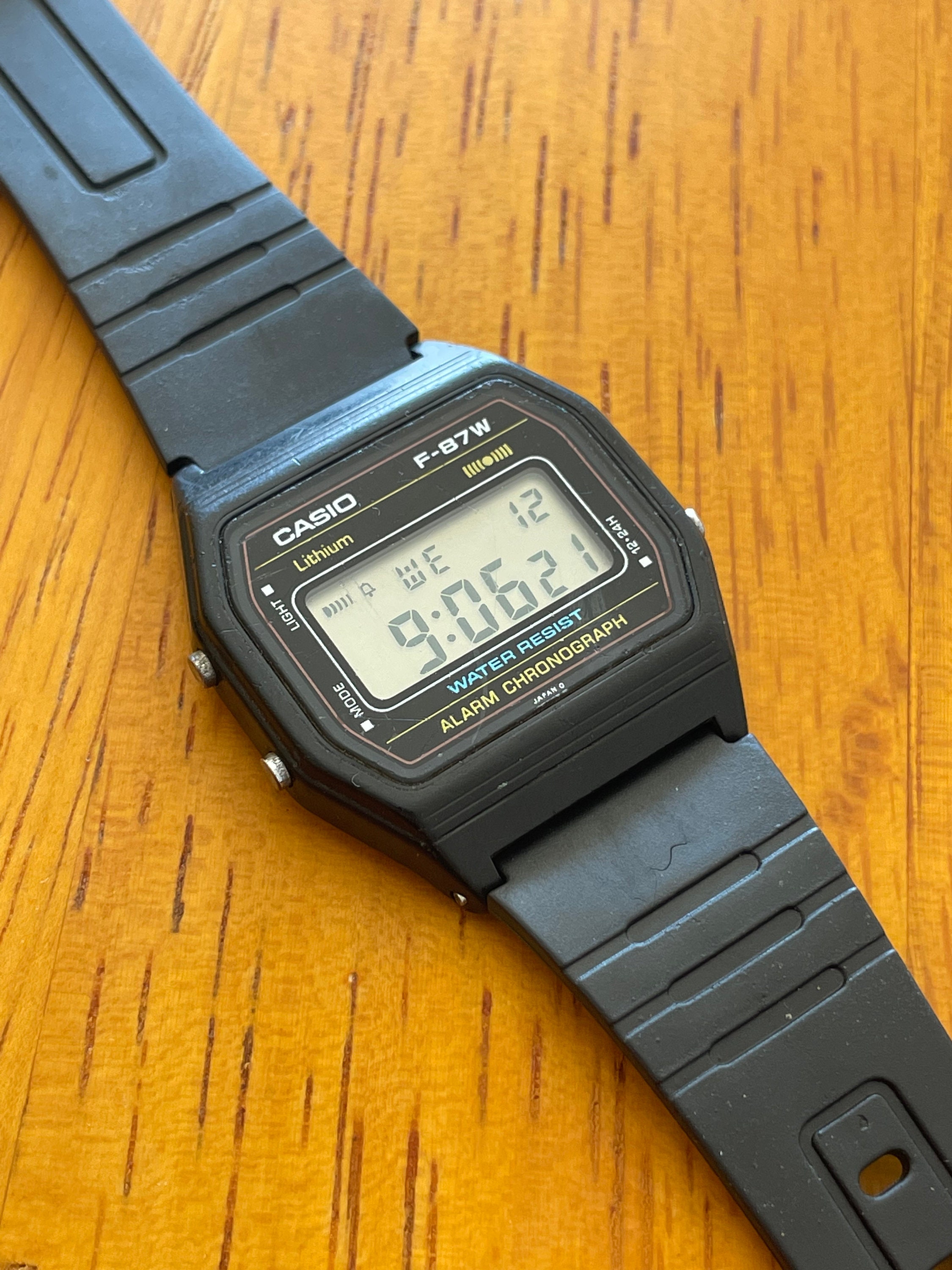Casio F 87w Rare Vintage Watch. Seiko Citizen Gift Ideas - Etsy