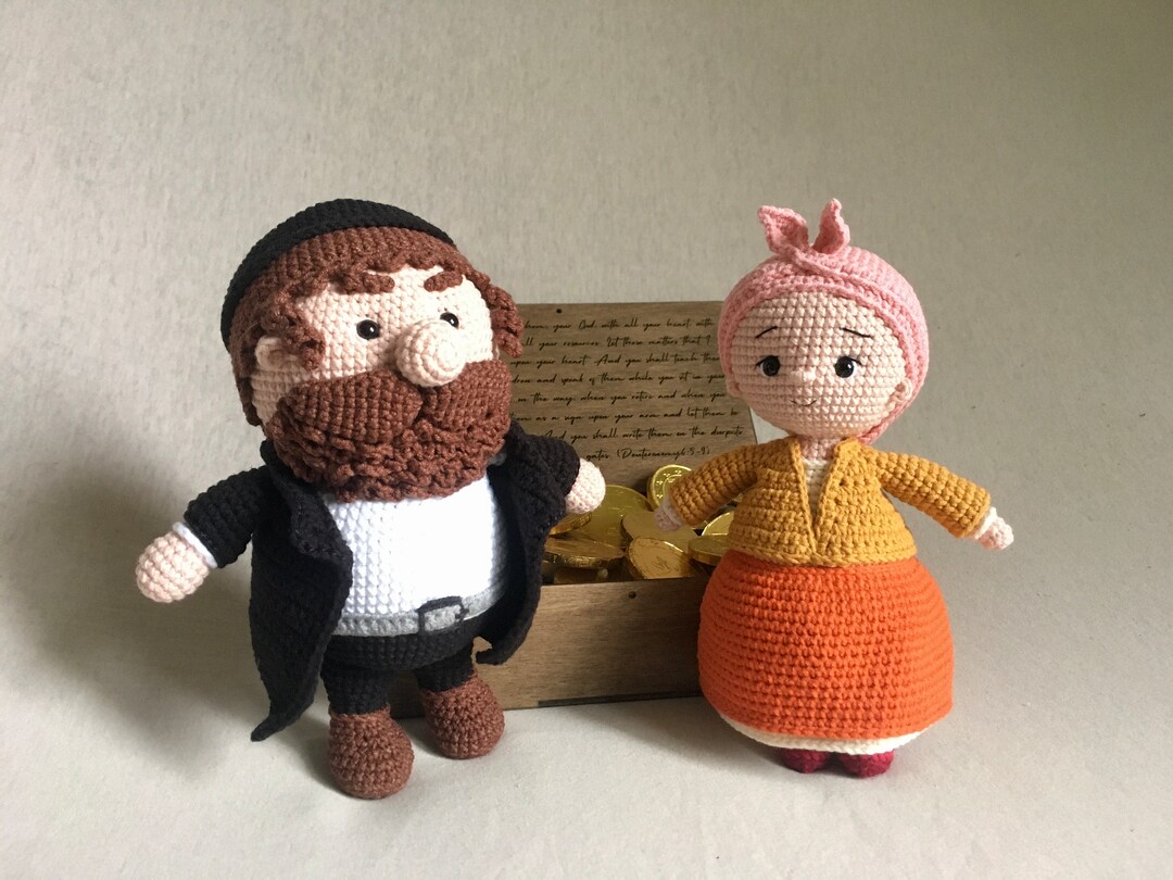 Gold Family Set of 2 Jewish Crochet Dolls Ortodox Chassidic Man and ...