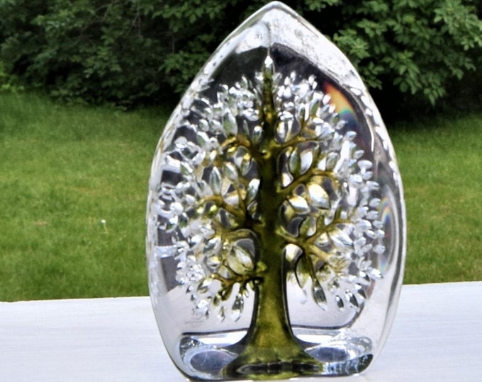 Yggdrasil the Tree of Life, Mats Jonasson Maleras Crystal Skulpture ...