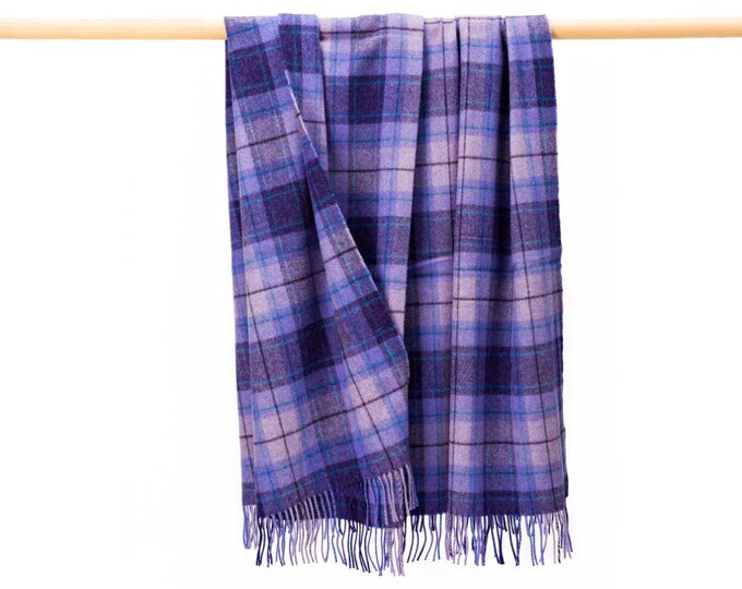 Blue & Cream Check Large Wool Blanket - Etsy Canada