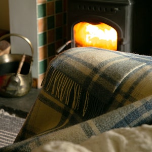 Blue & Cream Check Large Wool Blanket - Etsy Canada