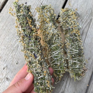 Handmade Wormwood and Hyssop Smudge Stick – Herbal Incense - Etsy