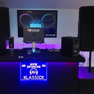 DJ Now Spinning Custom LED Neon Light Sign Plaque for Gig Studio Booth ...