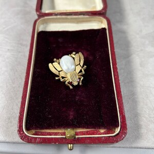 Vintage Crown Trifari Fantasia Gold Tone Fly Brooch With Faux Pearl ...