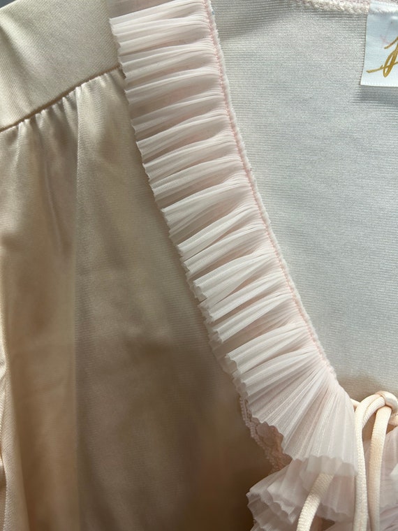 Vintage Jolie Two Pale Pink Ruffled Bed Jacket Long S… - Gem