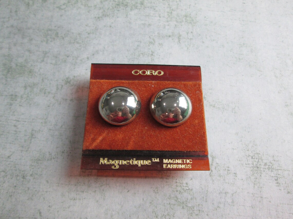 Vintage Coro Silver Ball Magnetique Magnetic Earrings - Etsy