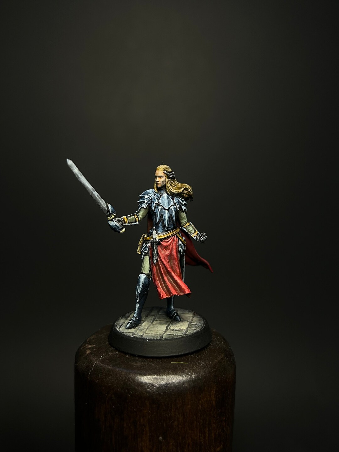 Female Knight / Warrior / Soldier / Miniature / Dungeons and Dragons ...