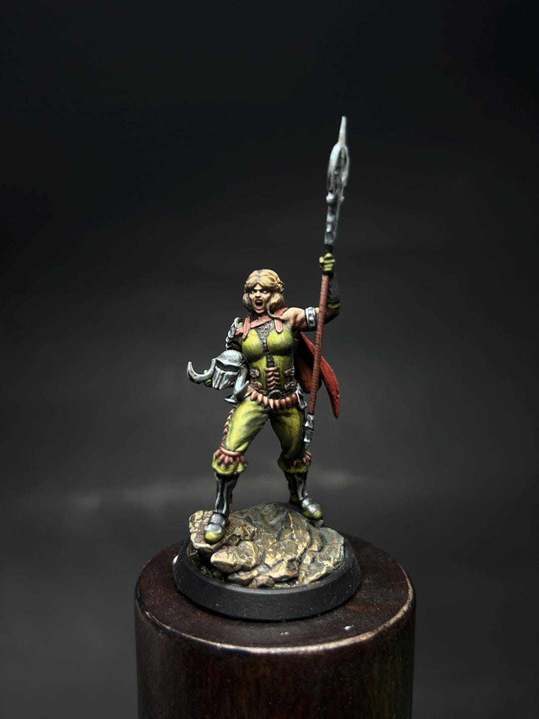 Female Knight / Warrior / Soldier / Miniature / Dungeons and Dragons ...
