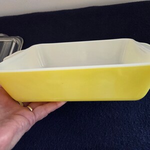 Pyrex Yellow Casserole Dish VINTAGE With Perfect Lid Manufactured by ...