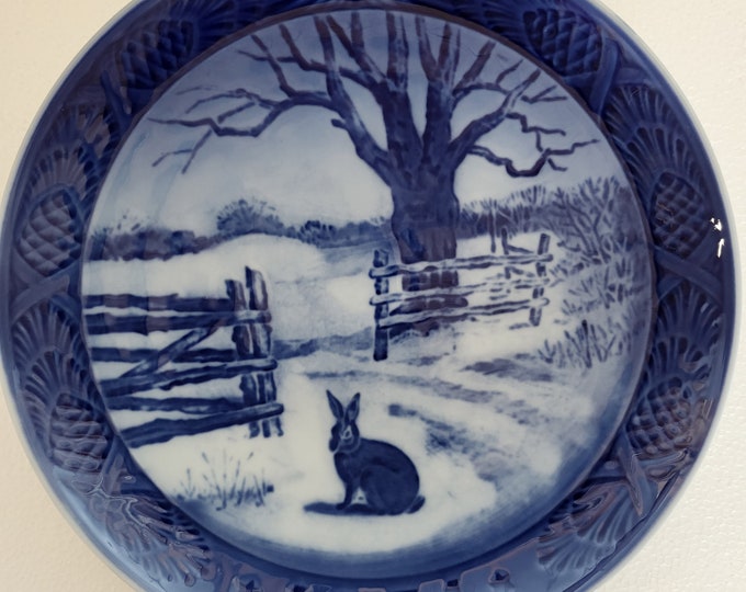 Royal Copenhagen Christmas Jul Plate 1971 Denmark Danmark Blue Rabbit ...