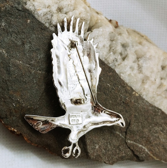 Navajo Cast Sterling Silver Eagle Pin - Gem