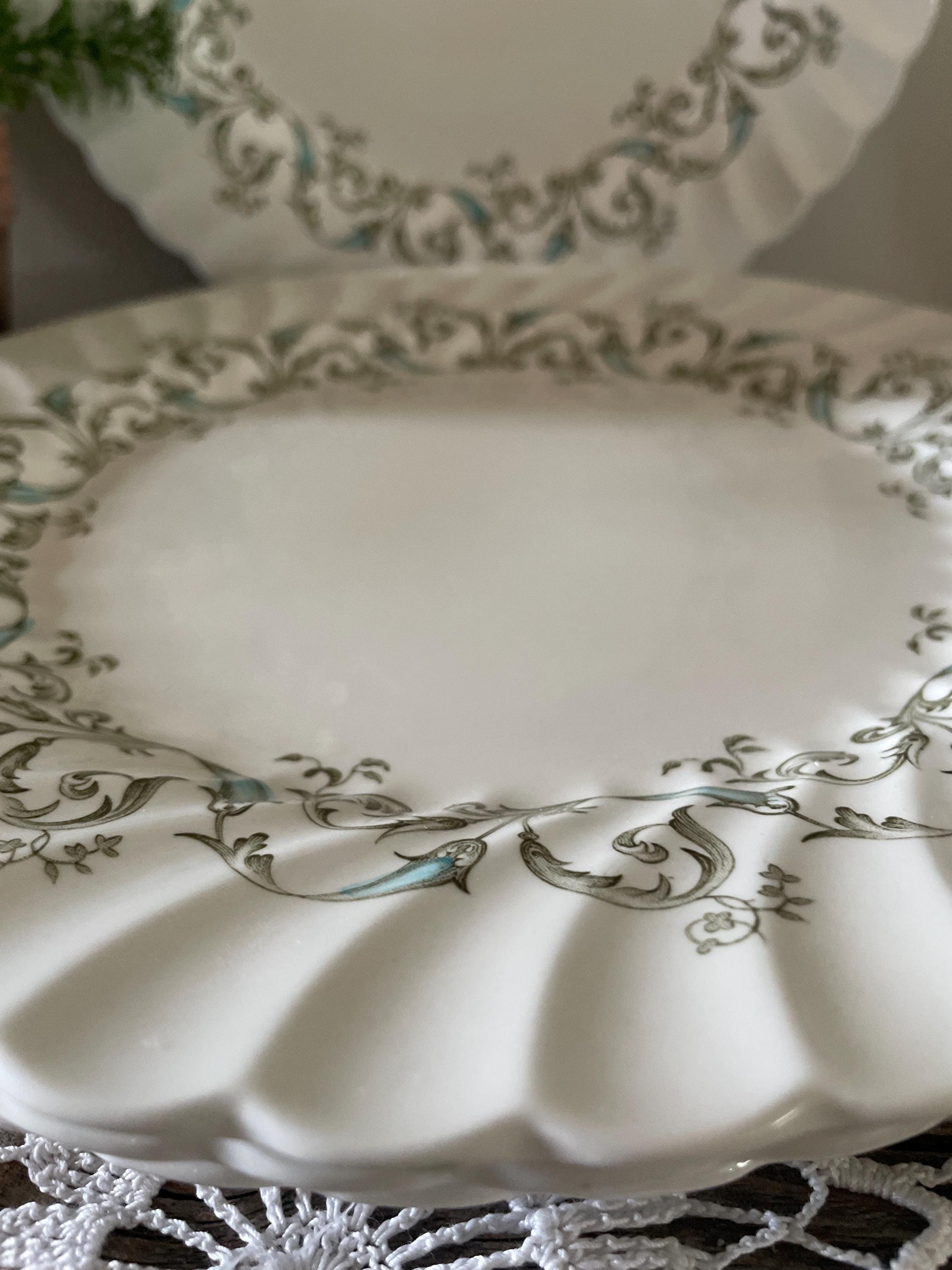 Vintage England Ironstone 10” Dinner Plates. Cottage Farmhouse Style ...