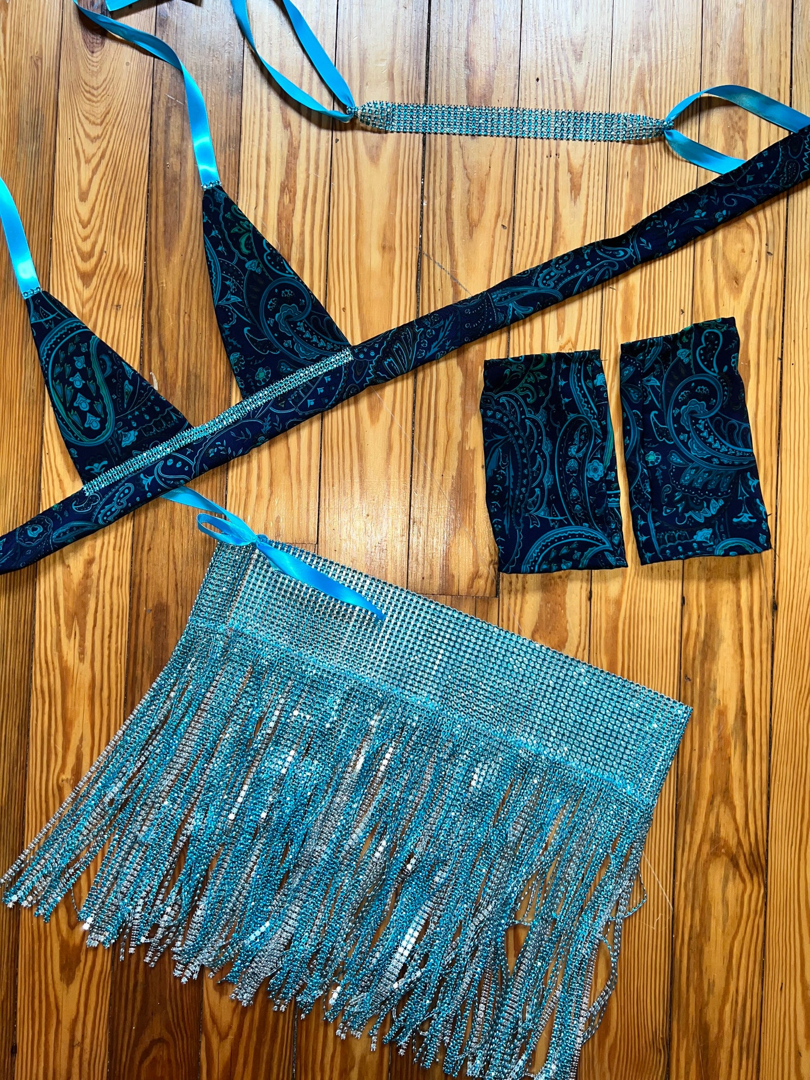 Paisley Fringe Set - Etsy