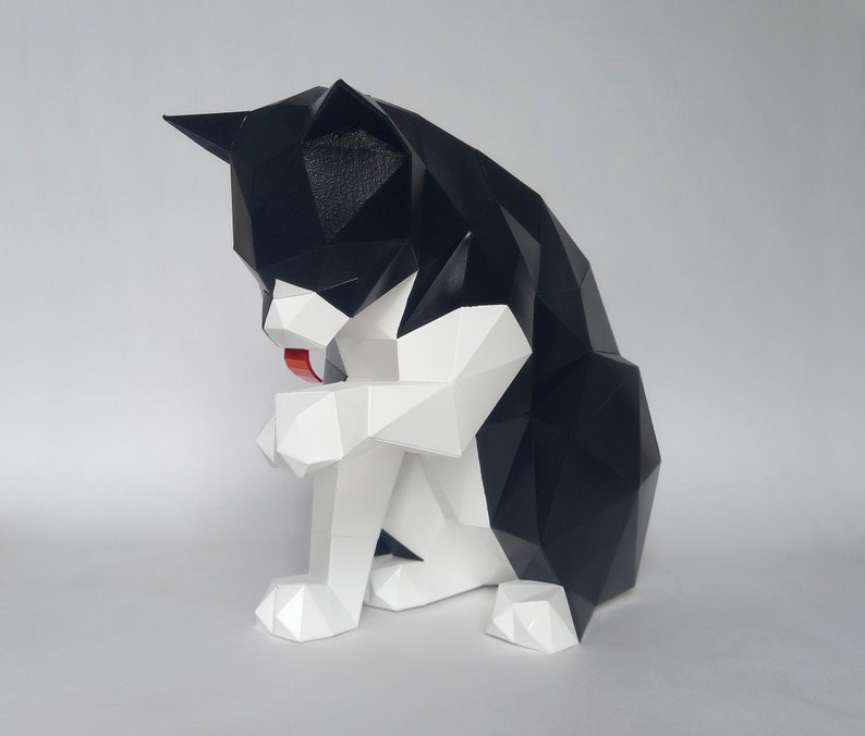 Cat papercraft template cat licking paper sculpture paper - Etsy México