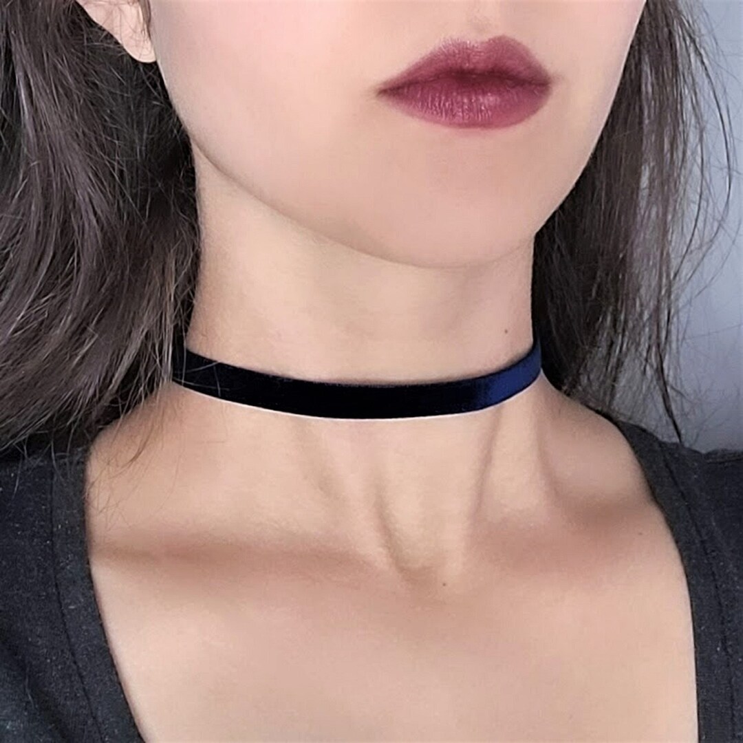 Navy Blue Velvet Choker, Dark Blue Gothic Necklace, 90s Grunge Jewelry ...