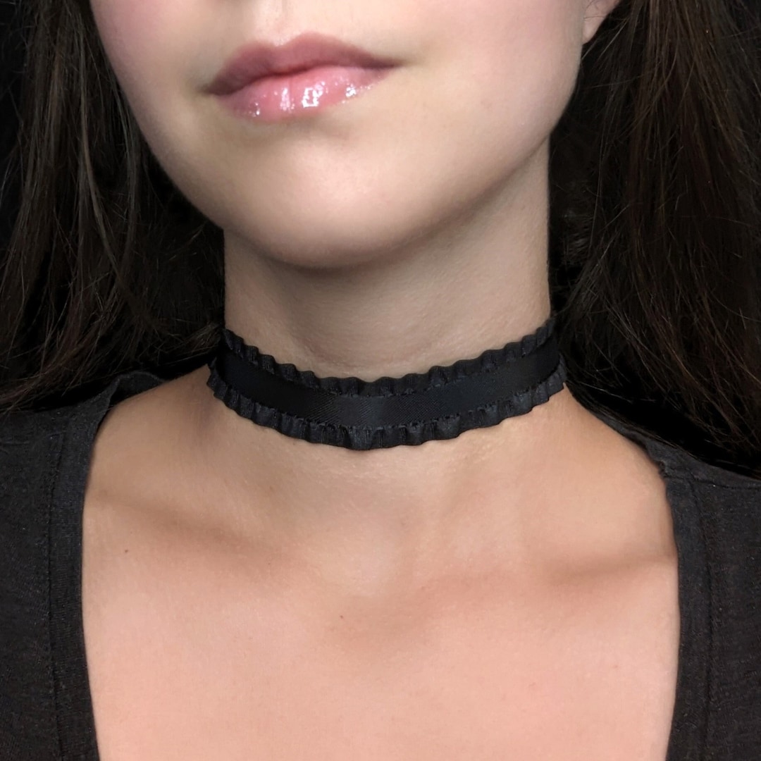 Black Ruffle Choker, Frilly Victorian Choker, Gothic Lolita Fashion ...