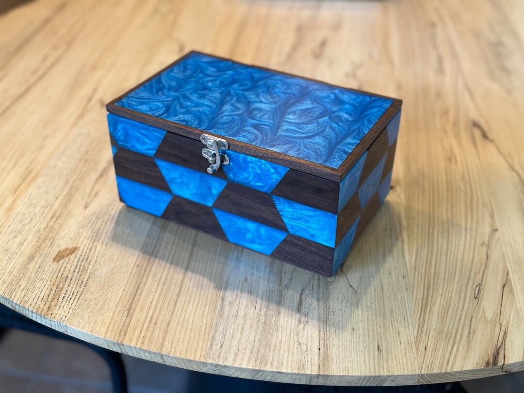 Walnut & Epoxy Hexagonal Keepsake Box - Etsy