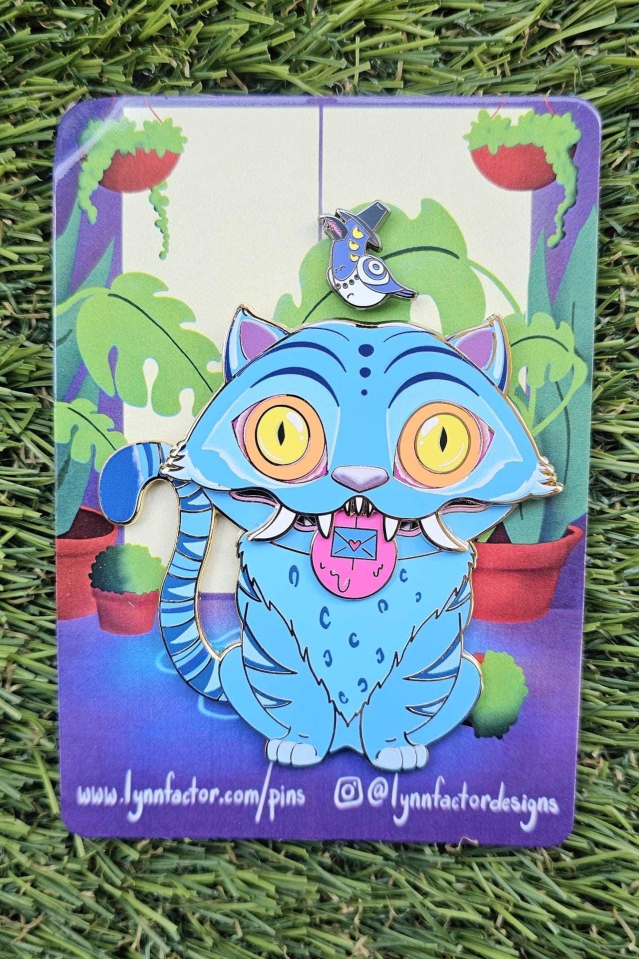 Derpy Tiger Pin With Sliding Tongue - Etsy
